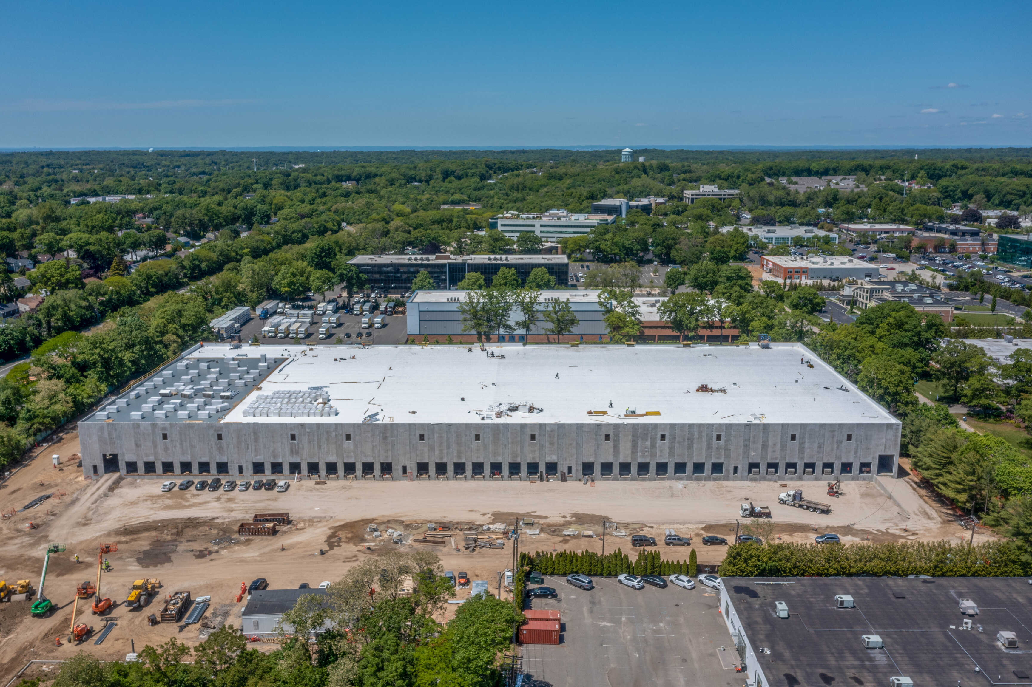 Rockefeller Group Crossways Logistics Center | Aurora Contractors