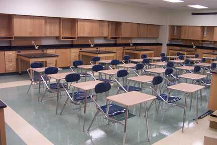 William Floyd Middle School | Aurora Contractors